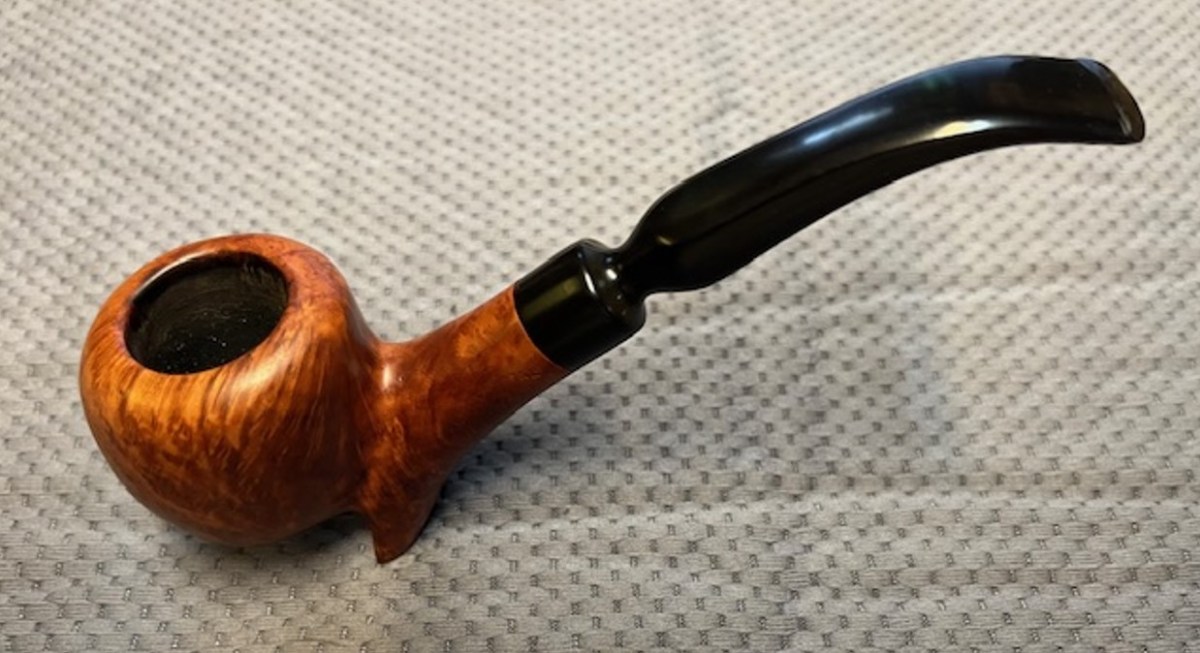 A Pipe Hunt Find in Bellingham – An Israeli Made Pedestal Pipe ...