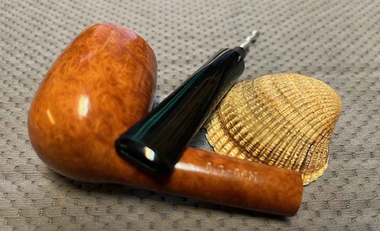 PIPES FROM VARIOUS MAKERS – CZECH, BELGIAN, GERMAN, HUNGARIAN, ISRAELI ...